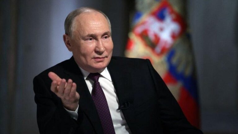 Vladimir Putin Biography, Age, Height, Career, Photos, Shoe Size & More ...